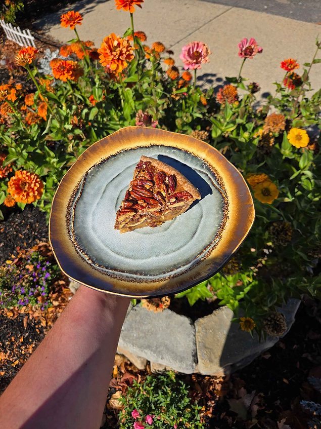 A Toast to Winter: A Luscious Pecan Pie & an Elegant Cocktail ...